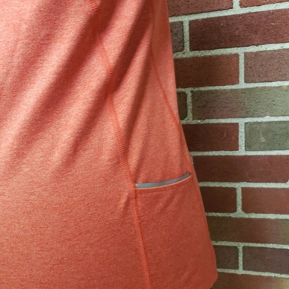 Gander Mountain | Tops | Gsx Gander Mountain Sleeveless Shelf Bra Top ...